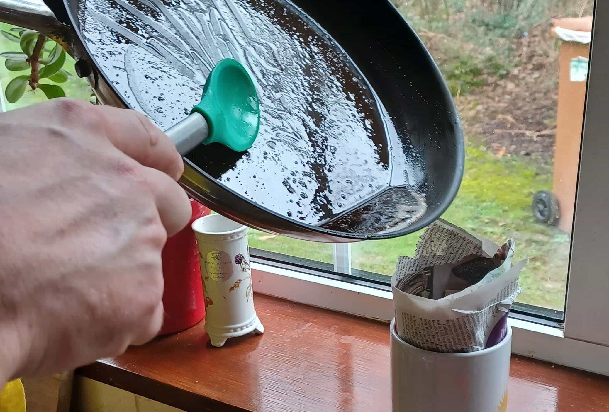 Homemade Gunk Pots - Scottish Water